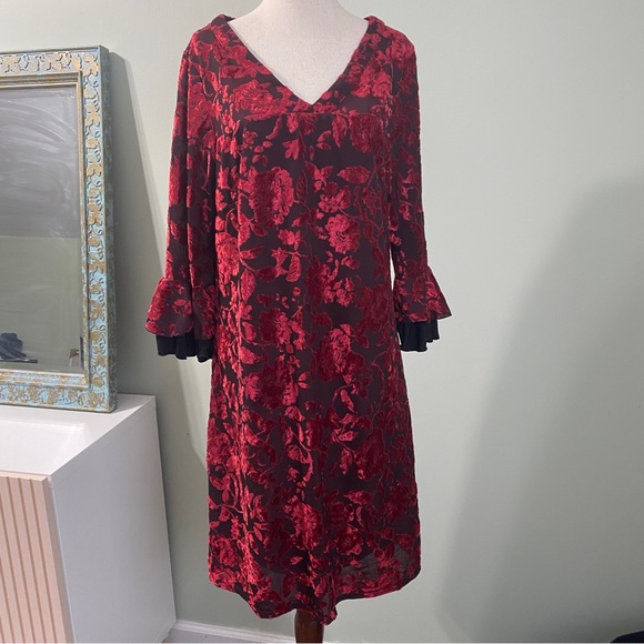 Rabbit Rabbit Rabbit | Dresses | Rabbit Rabbit Rabbit Velvet Red Floral ...